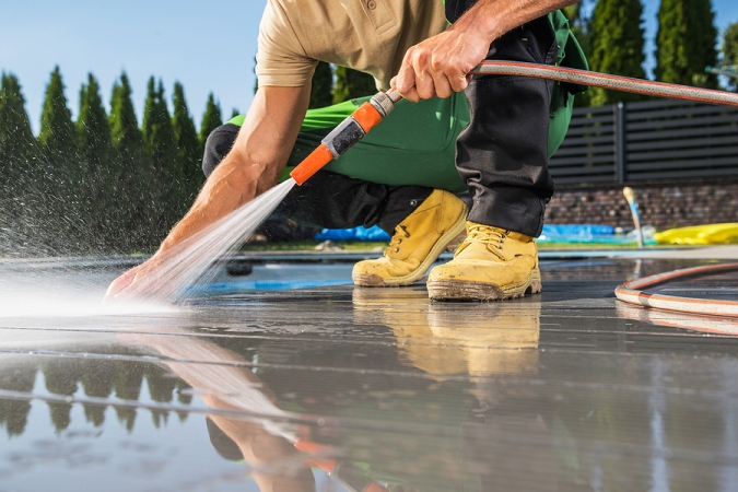 Tips for the Best Pool Deck Cleaning Results